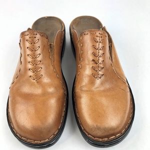 Clarks | Shoes | Clarks Womens Leather Mules Slip On Close Toed | Poshmark